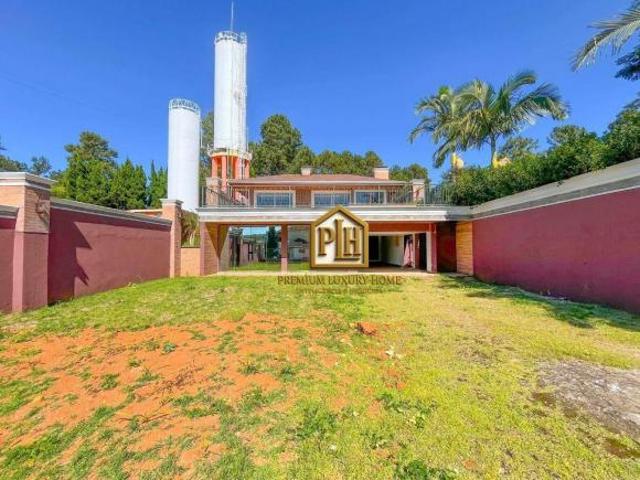 Casa com 5 dormitórios à venda, 365 m² por R$ 1.650.000,00 Condomínio Shambala II Atibaia/SP
