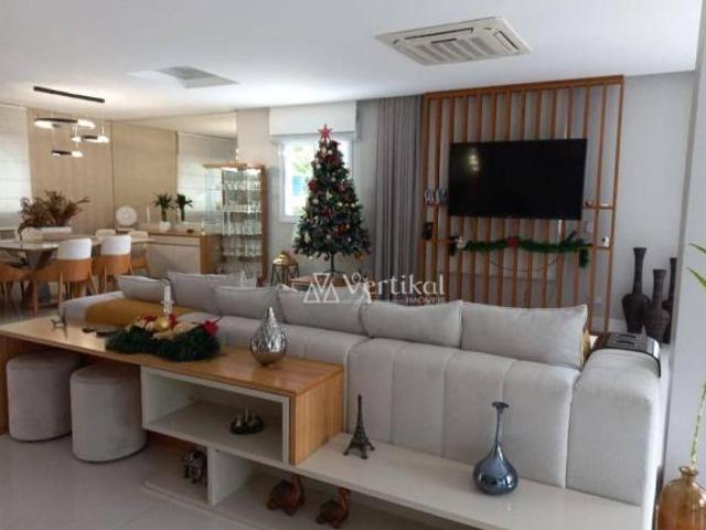 Casa com 5 dormitórios à venda, 366 m² por R$ 3.300.000,00 Ganja Viana Cotia/SP