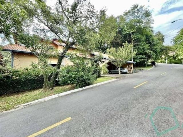 Casa com 5 dormitórios à venda, 360 m² por R$ 1.350.000,00 S F Residencia Barueri/SP