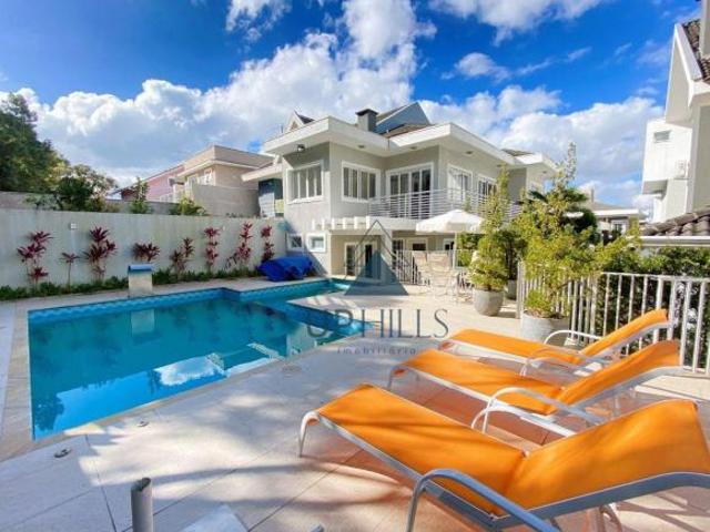Casa com 5 dormitórios à venda, 374 m² por R$ 2.980.000,00 Barreirinha Curitiba/PR