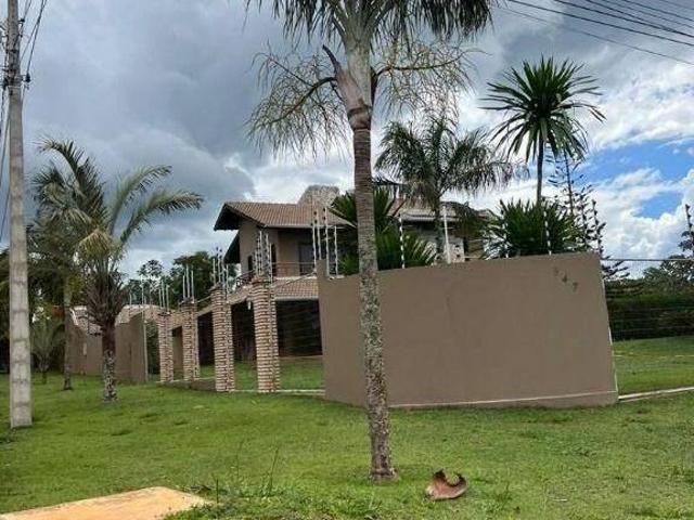 Casa com 5 dormitórios à venda, 385 m² por R$ 1.800.000,00 Bom Clima Chapada dos Guimarães/MT