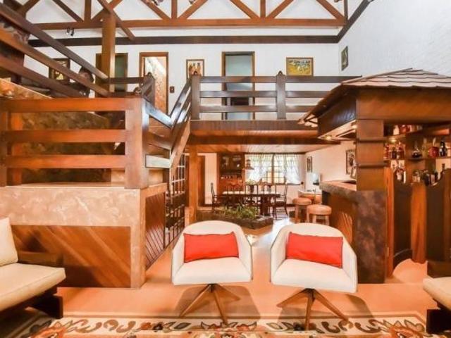 Casa com 5 dormitórios à venda, 385 m² por R$ 1.870.000,00 Ahú Curitiba/PR