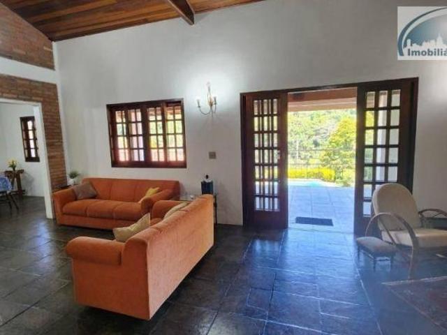 Casa com 5 dormitórios à venda, 395 m² por R$ 2.200.000,00 Condomínio Marambaia Vinhedo/SP