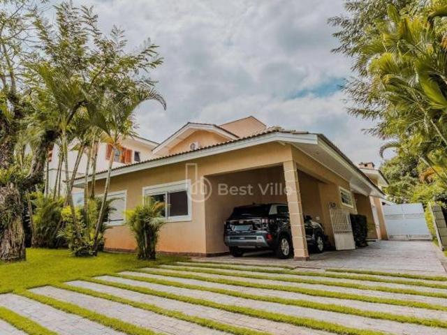 Casa com 5 dormitórios à venda, 400 m² por R$ 3.900.000,00 Alphaville Santana de Parnaíba/SP
