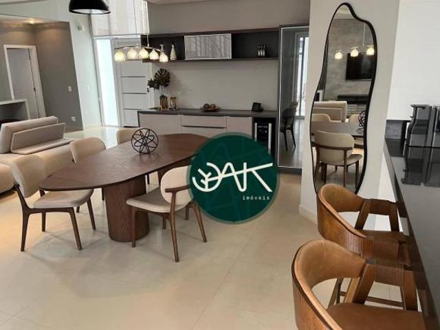 Casa com 5 dormitórios à venda, 400 m² por R$ 6.000.000,00 Jardim do Golfe São José dos Campos/S