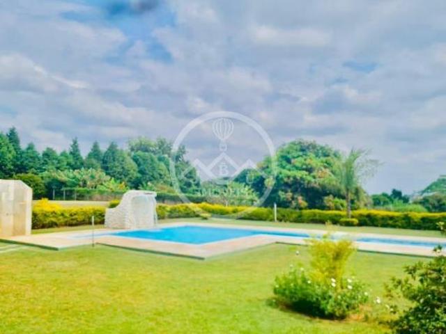 Casa com 5 dormitórios à venda, 400m² por R$ 3.200.000,00 – Condomínio Vitassay – B
