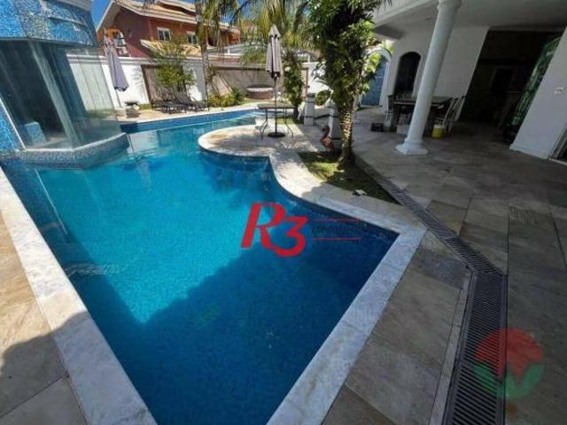 Casa com 5 dormitórios à venda, 403 m² por R$ 2.100.000,00 Jardim Acapulco Guarujá/SP