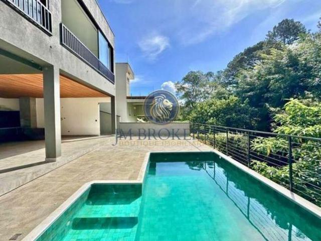 Casa de alto padrão à venda no condomínio Reserva Santa Maria, Granja Viana, 5 suítes, 6 vagas e 412