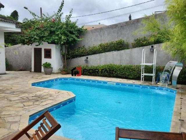 Casa com 5 dormitórios à venda, 424 m² por R$ 2.650.000,00 Granja Viana Cotia/SP