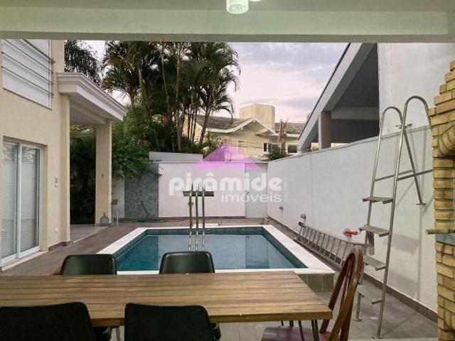 Casa com 5 dormitórios à venda, 420 m² por R$ 3.000.000,00 Conjunto Residencial Esplanada do Sol