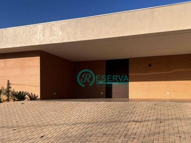 Casa com 5 dormitórios à venda, 446 m² por R$ 3.950.000,00 Condomínio Gran Royalle Lagoa Santa