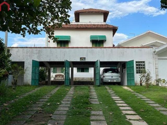 Casa com 5 dormitórios à venda, 440 m² por R$ 3.000.000,00 Jardim das Colinas São José dos Campo