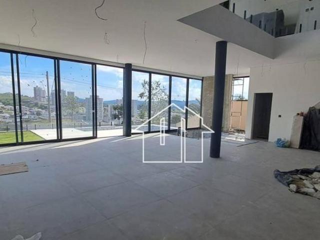 Casa com 5 dormitórios à venda, 457 m² por R$ 6.500.000,00 Urbanova São José dos Campos/SP