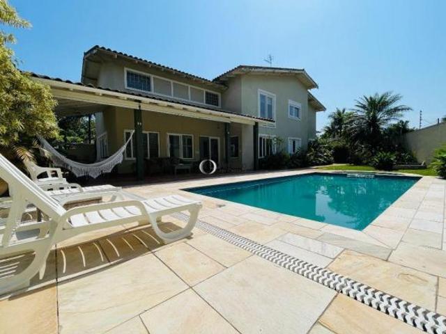 Casa com 5 dormitórios à venda, 450 m² por R$ 1.600.000,00 Ensead