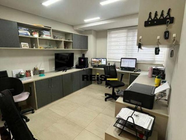 Casa com 5 dormitórios à venda, 450 m² por R$ 2.320.000,00 Condomínio Granja Olga III Sorocaba/S
