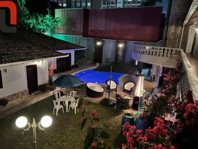 Casa com 5 dormitórios à venda, 507 m² por R$ 2.799.000,00 Parolin Curitiba/PR