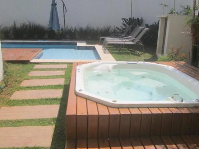 Casa à venda na Praia da Enseada Guarujá/SP