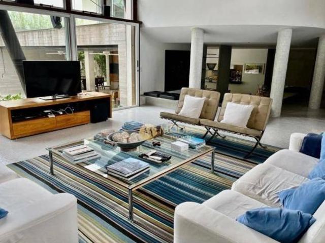 Casa com 5 dormitórios à venda, 500 m² Praia da Baleia São Sebastião/SP