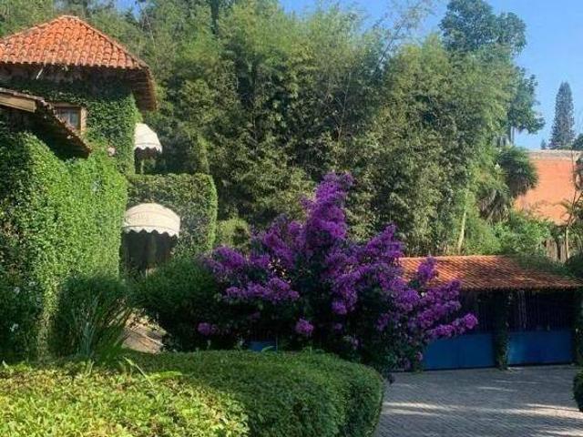 Casa com 5 dormitórios à venda, 550 m² por R$ 1.800.000,00 Granja Viana Carapicuíba/SP