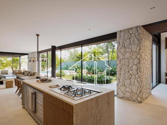 Casa com 5 dormitórios à venda, 568 m² por R$ 12.800.000,00 Urbanova São José dos Campos/SP