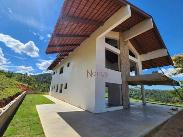 Casa com 5 dormitórios à venda, 574 m² por R$ 1.800.000,00 Bandeirantes Mateus Leme/MG