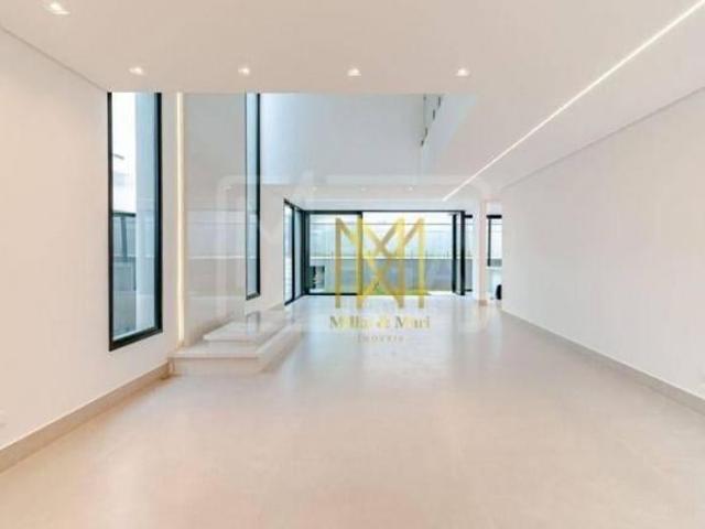 Casa com 5 dormitórios à venda, 600 m² por R$ 12.000.000 Tamboré Barueri/SP