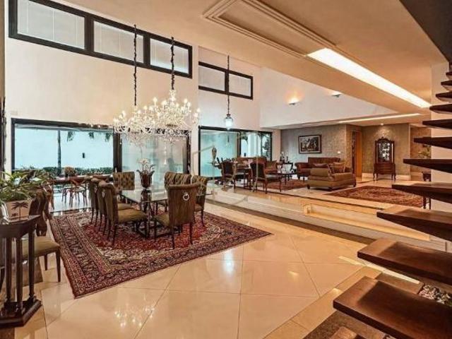 Casa com 5 dormitórios à venda, 784 m² por R$ 5.790.000,00 Jardim das Colinas São José dos Campo