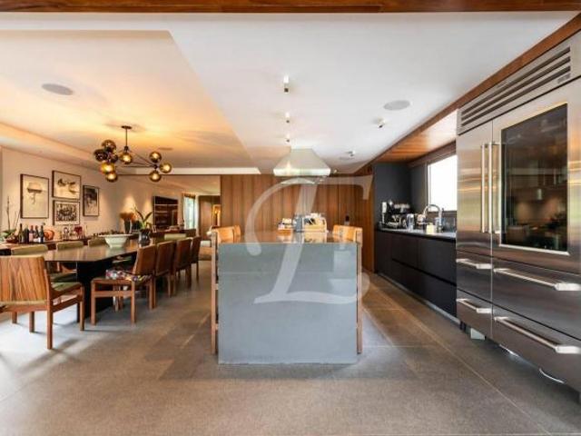 Casa com 5 dormitórios à venda, 925 m² por R$ 18.000.000,00 Alto de Pinheiros São Paulo/SP