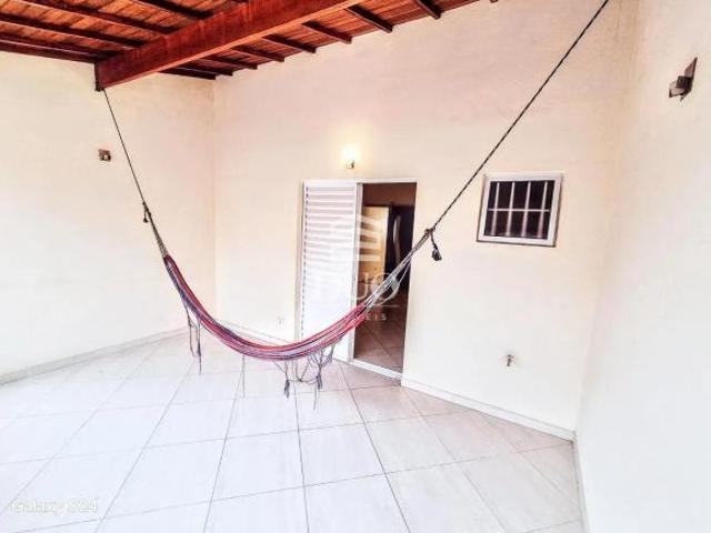 Casa com 5 dormitórios à venda no Jardim Maria Helena Barueri/SP