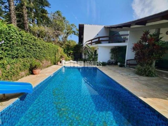 Casa com 5 dormitórios à venda na praia de Itamambuca, Ubatuba