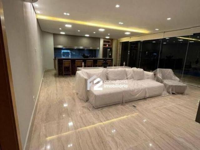 Casa com 5 dormitórios à venda por R$ 12.700.000,00 Tamboré Barueri/SP