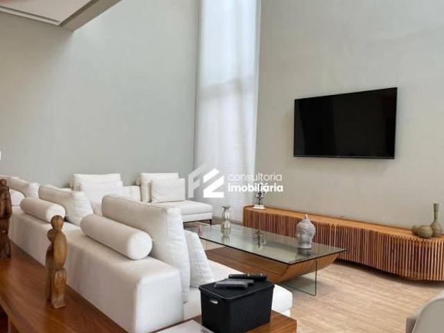 Casa com 5 dormitórios à venda por R$ 12.700.000,00 Tamboré Barueri/SP