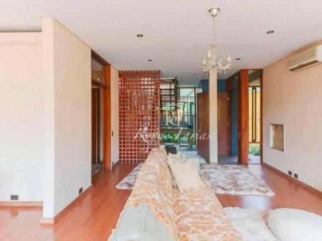 Casa com 5 dormitórios à venda por R$ 2.000.000,00 Vila São Francisco São Paulo/SP