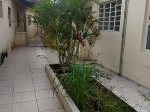 Casa com 5 dormitórios à venda por R$ 636.000,00 Vila São José Taubaté/SP
