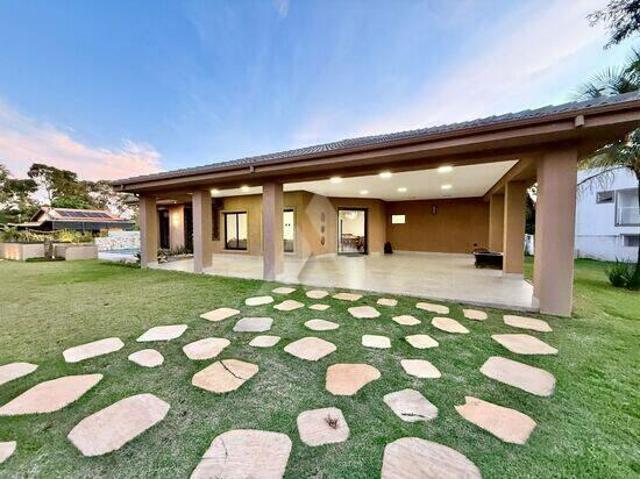 Casa com 5 dormitórios à venda Riviera de Santa Cristina XIII Paranapanema