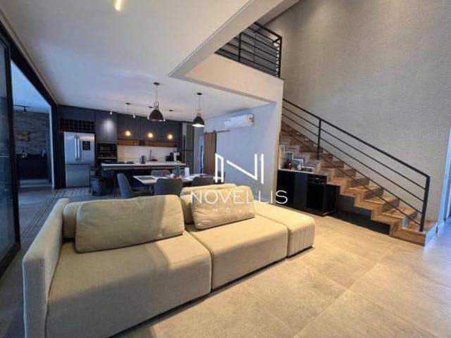 Casa com 5 dormitórios à venda Urbanova São José dos Campos/SP