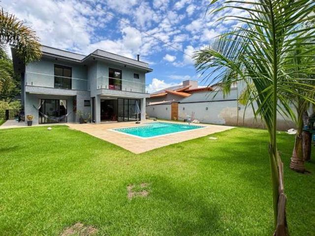 Casa Com 5 Dormitórios Condomínio Shambala III, em Atibaia/SP!