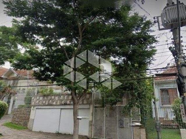 Casa com 5 dormitorios e 6 Vagas