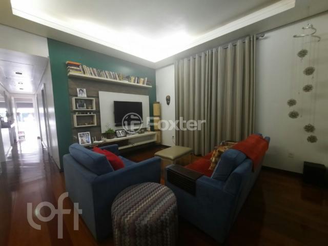 Casa com 5 dormitórios em Novo Hamburgo