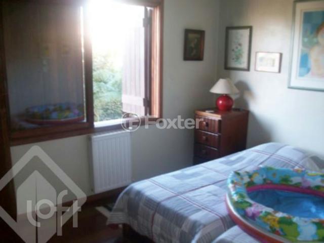 Casa com 5 dormitórios em Canela