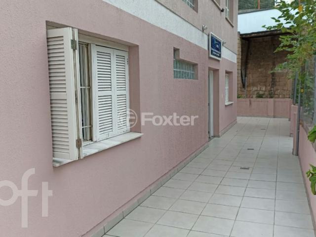 Casa com 5 dormitórios em Porto Alegre