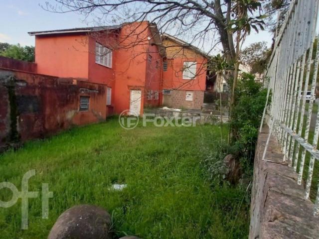 Casa com 5 dormitórios em Porto Alegre