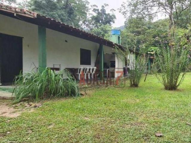 Casa com 5 dormitórios em terreno de mais de 3.000 m² no pé da serra Cambury São Sebastião/SP