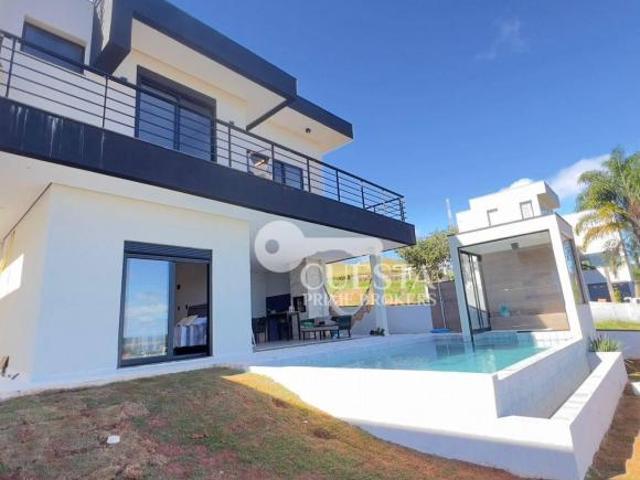 Casa com 5 dormitórios,sendo 2 suítes à venda, 295 m² por R$ 2.490.000,00 Condomínio Ninho Verde II