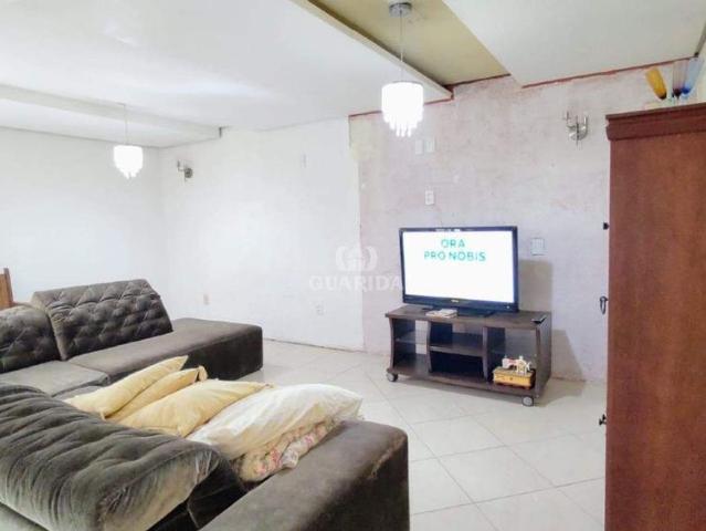 Casa com 5 dormitórios, sendo 3 suítes no bairro Teresópolis. COD: 16467