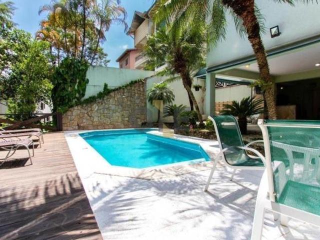 Casa com 5 dormitórios, sendo 4 suíte para venda Granja Viana Cotia SP