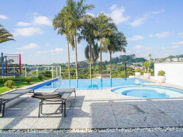 Casa com 5 dormitórios sendo 5 suítes para venda Granja Viana Carapicuíba SP
