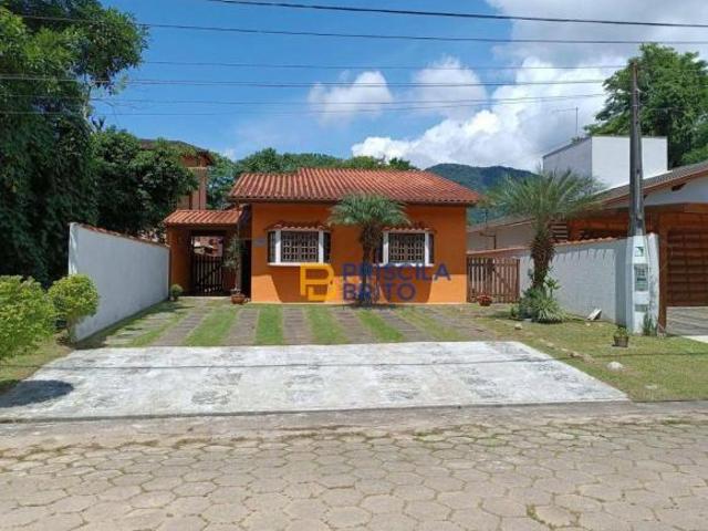 Casa com 5 dormitórios 1 suíte, piscina e churrasqueira, à venda, por R$ 950.000,00 Cond. Mar Ve