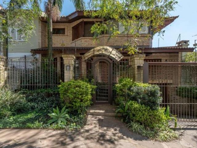 Casa com 5 dormitórios, 2 suítes, 2 vagas e 360m² à venda no Jardim Itu Sabará