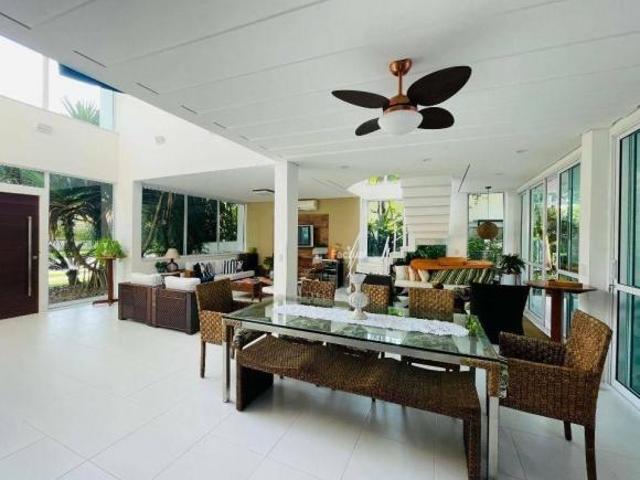 Casa com 5 dormitórios, 385 m² Riviera de São Lourenço Bertioga/SP